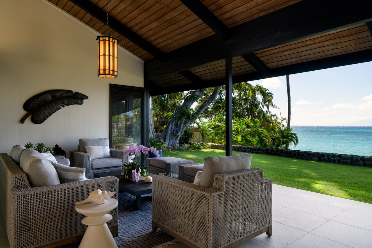 Photo 1 of 39 in Maui Mid Century Beach House by Sarah Schmidt - Dwell