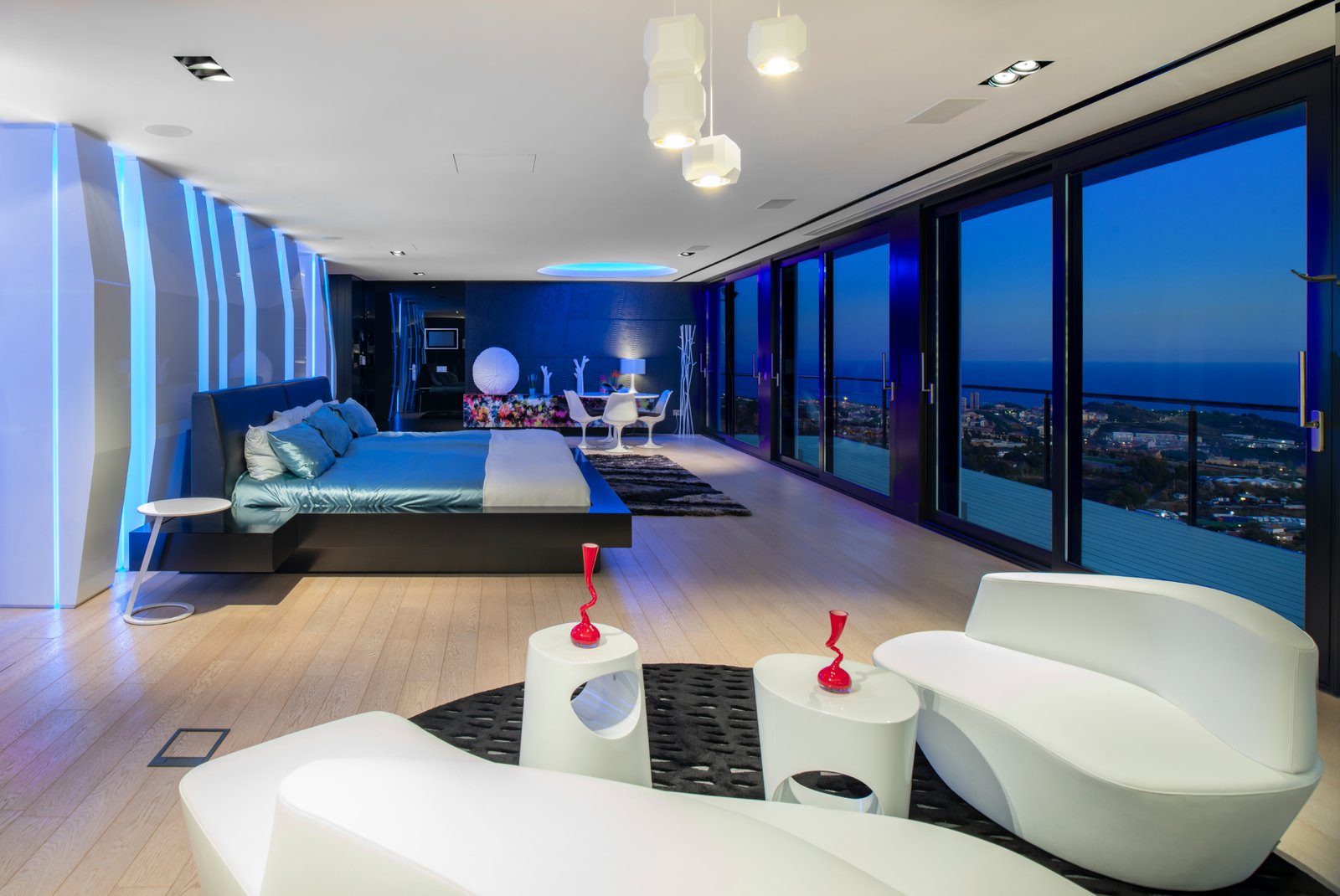 The Barcelona House posted by Amarante LVA (35 Photos) - Dwell