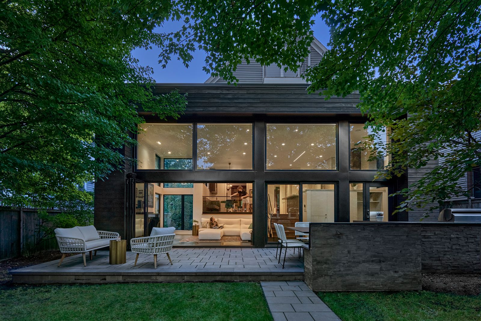 Photo 8 of 10 in Shou Sugi Ban & Glass House by moss design - Dwell