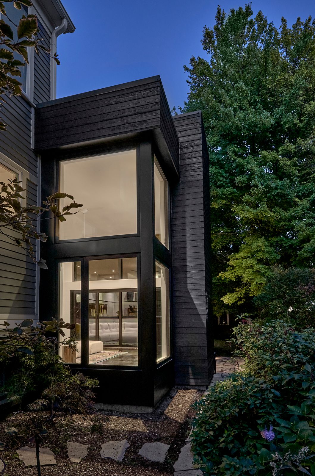 Photo 9 of 10 in Shou Sugi Ban & Glass House by moss design - Dwell