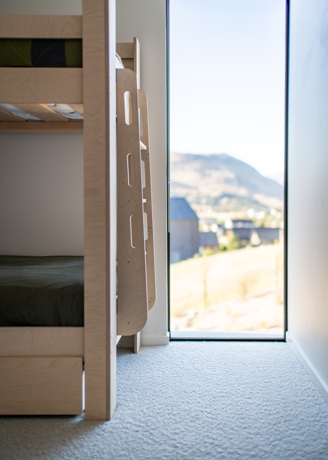 Photo 14 of 18 in Arran Lane Home by Ben Hudson Architects - Dwell