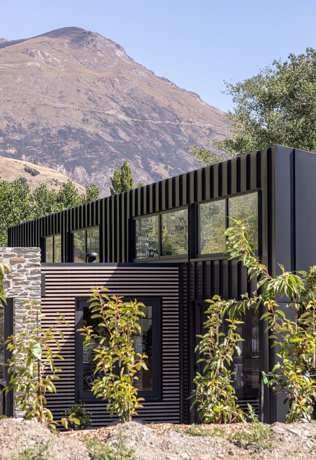 Photo 20 of 36 in Lake House by Ben Hudson Architects - Dwell