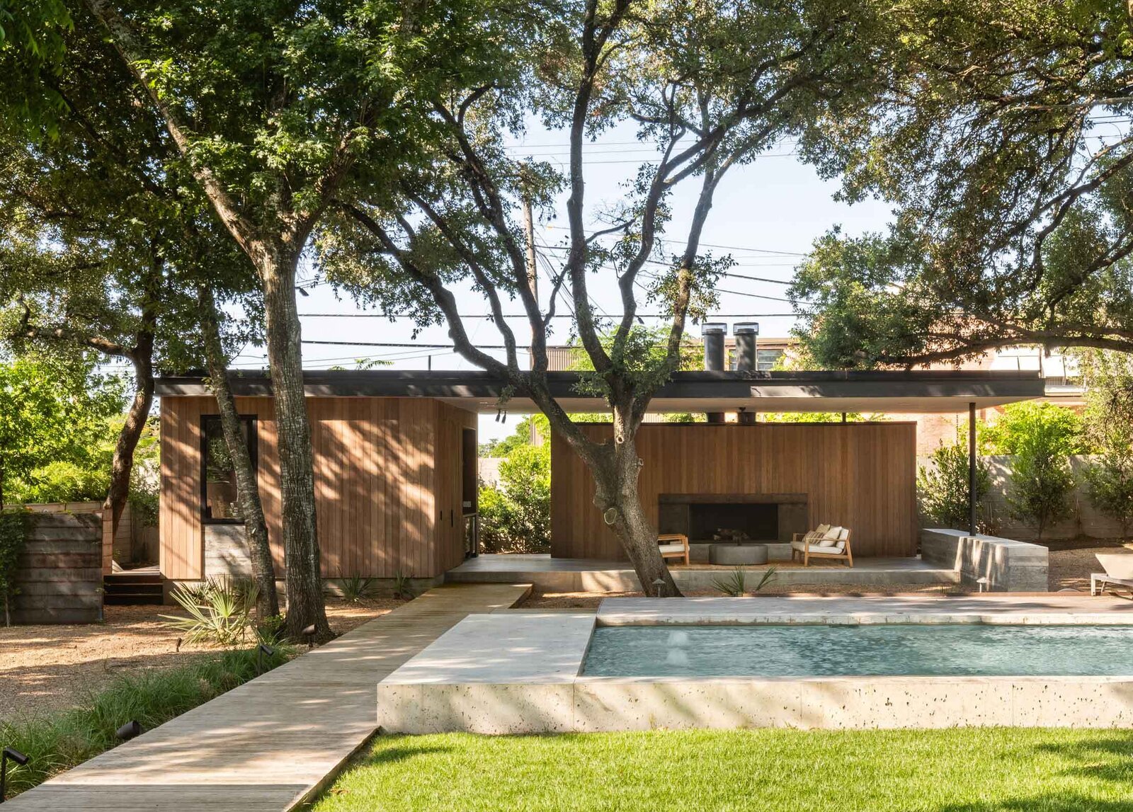Austin Pool Pavilion (6 Photos) - Dwell