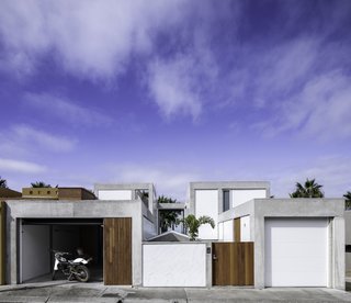Minimalist beach House Modern Home in Ensenada, Baja California,… on Dwell
