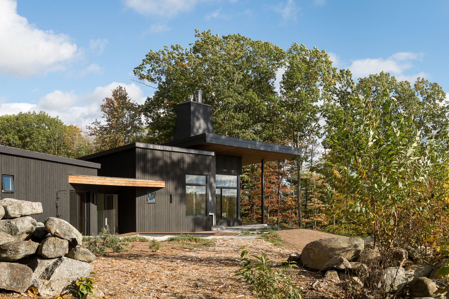 Photo 14 of 18 in The Hill House by kcs ARCHITECTS - Dwell