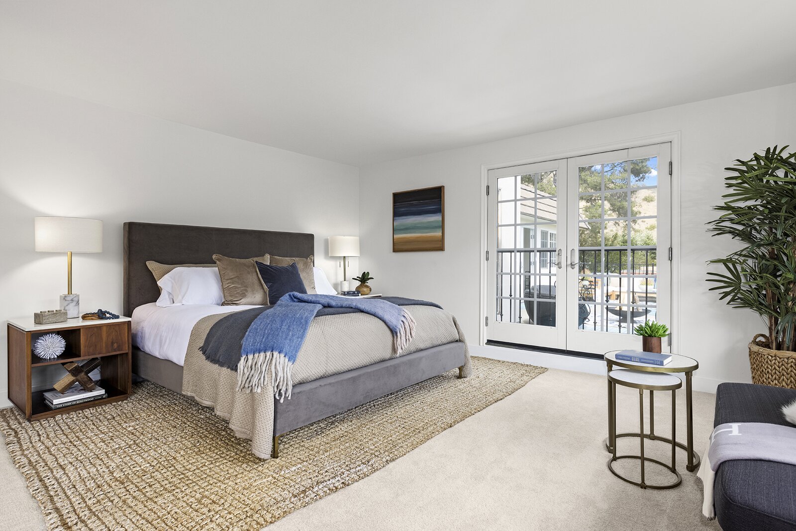 Photo 10 of 20 in Beverly Hills Home by Jennifer Okhovat - Dwell