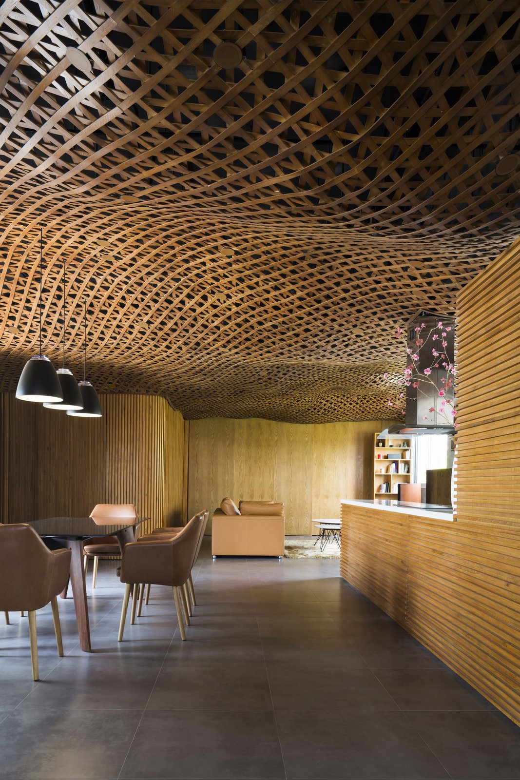 Photo 7 of 15 in Cloud house by Creative Architects (CTA) by Creative ...