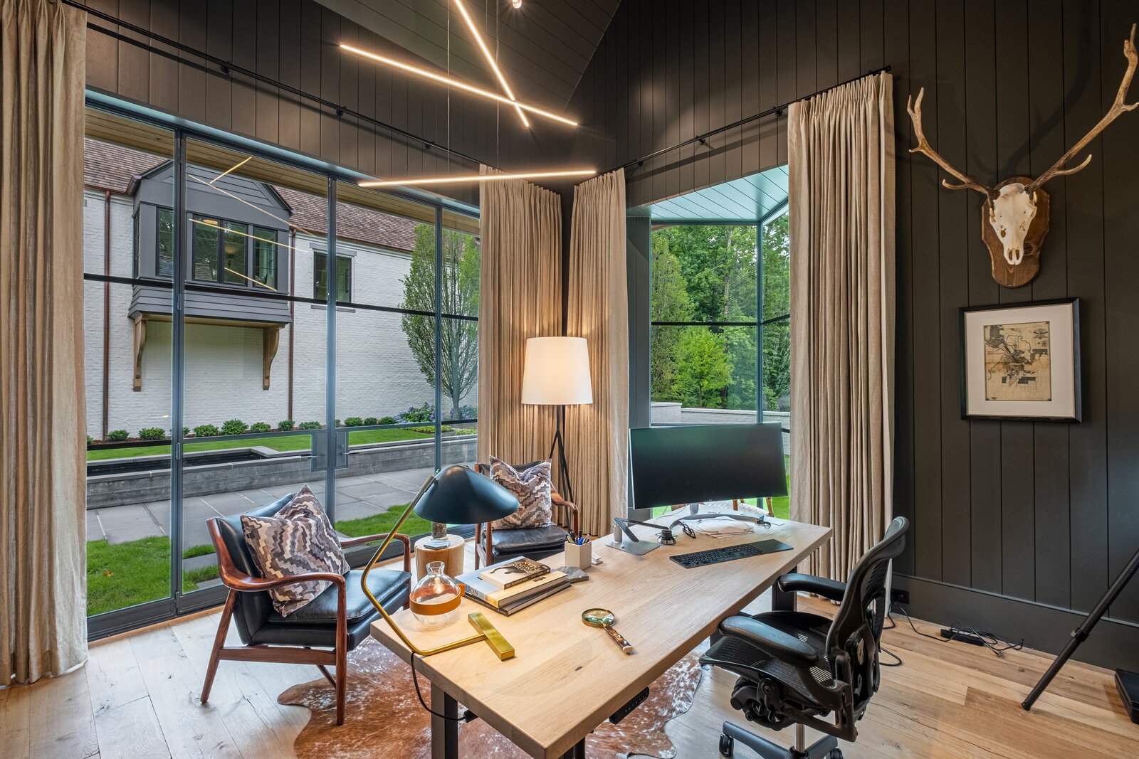 Photo 17 of 19 in Countryside English, Southern Vernacular hybrid by ...