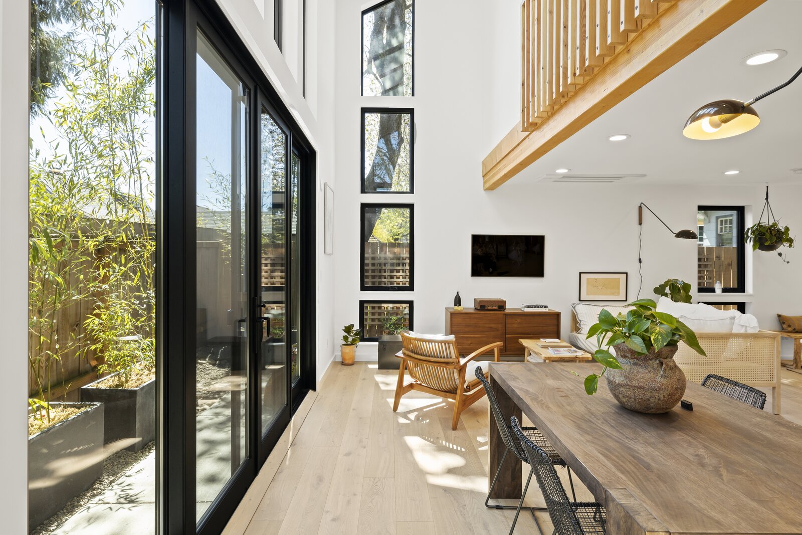 Photo 6 of 21 in Verdant Loft ADU by Openhouse Architecture - Dwell
