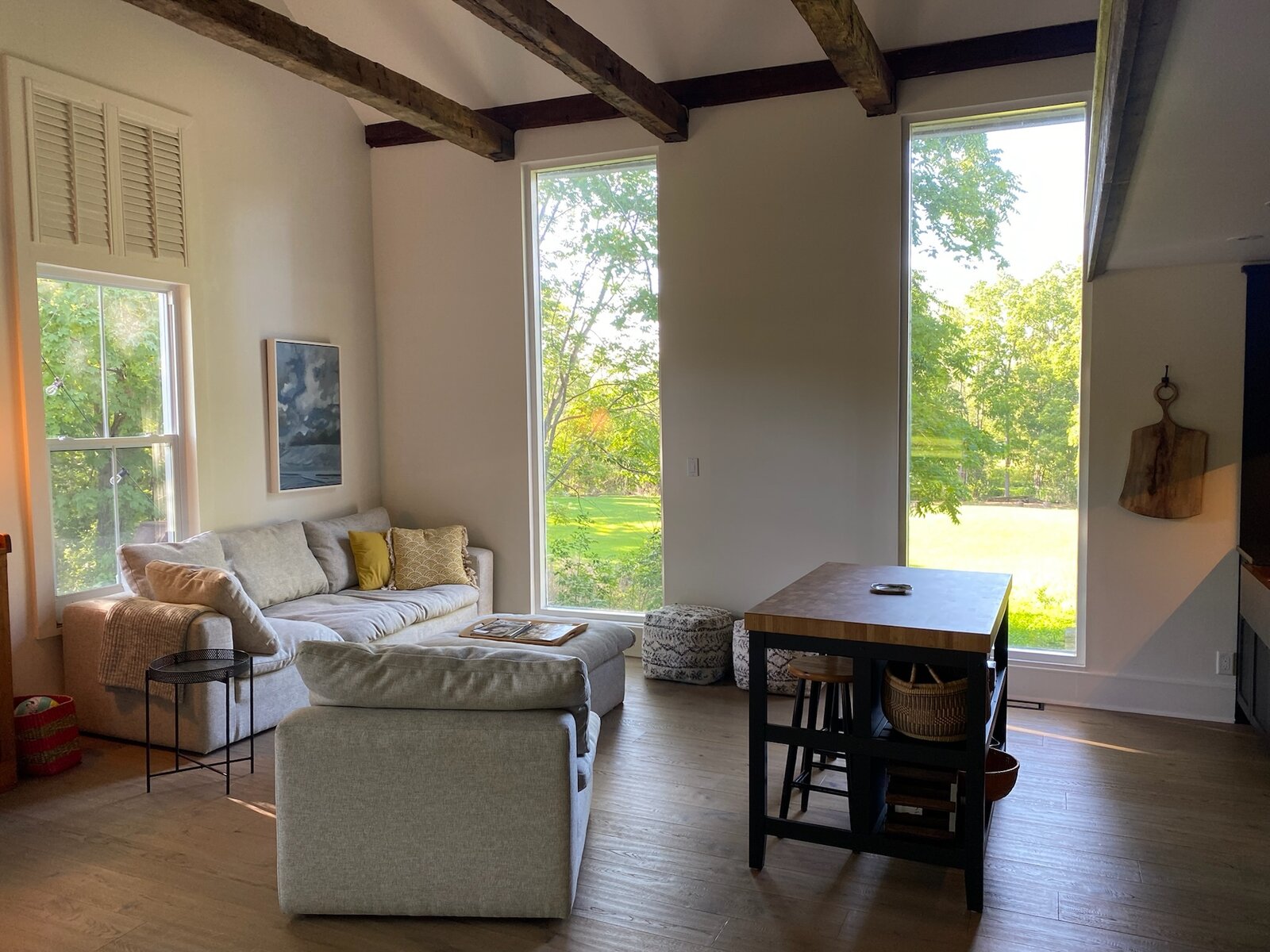 Photo 9 of 11 in The Dainard Farmhouse 1825 by Andre Albinati - Dwell