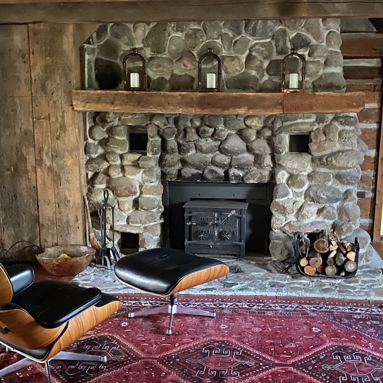 Photo 10 of 11 in The Dainard Farmhouse 1825 by Andre Albinati - Dwell