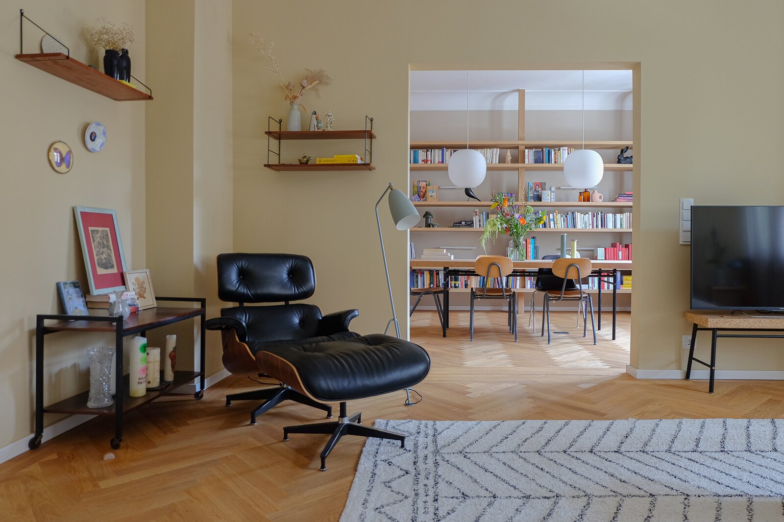 Photo 17 of 19 in Before & After: In Nuremberg, a Cramped and Kitschy ...