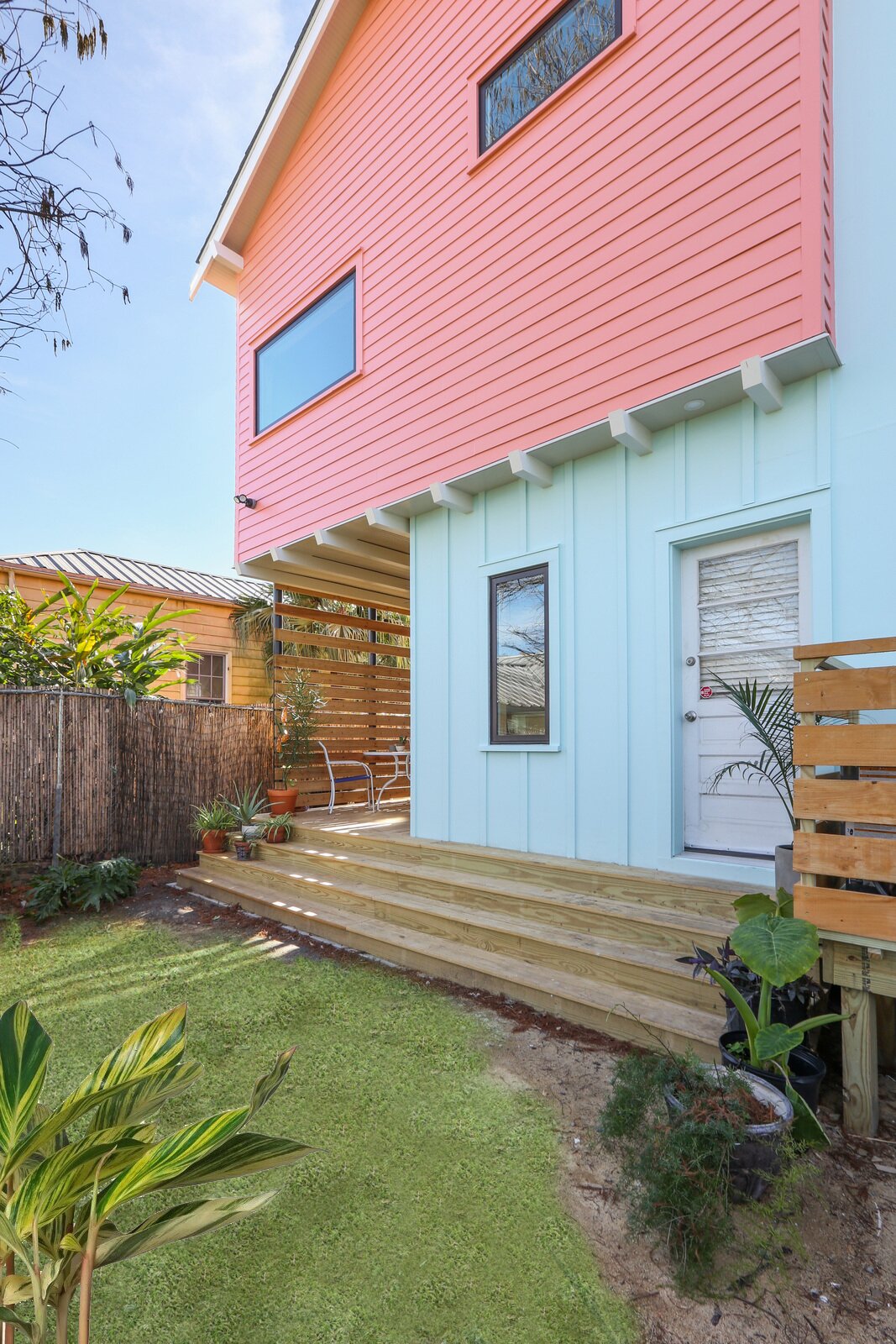 Photo 2 of 8 in Fairgrounds Camelback House by Kim Payne Allen - Dwell