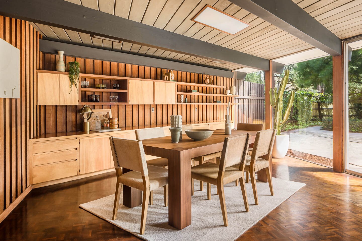 Photo 7 of 9 in Joseph Eichlers Personal Residence by Boyenga Team - Dwell