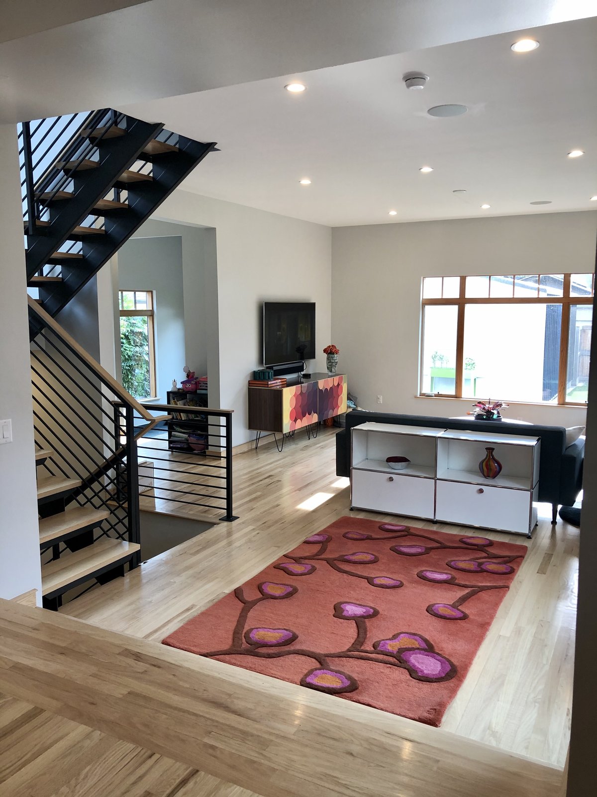 Photo 3 of 16 in Craftsman meets modern by Tista and Randy Shefman - Dwell