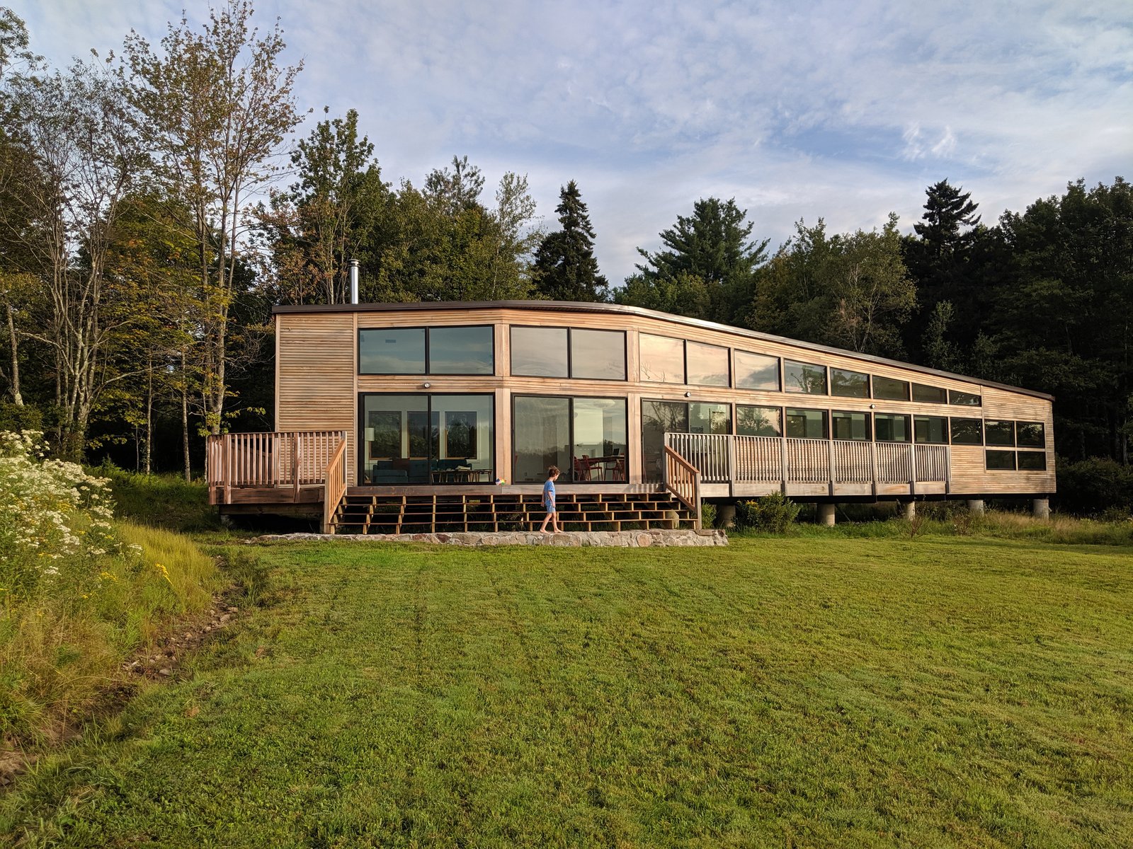 Cranberry Pond (5 Photos) - Dwell