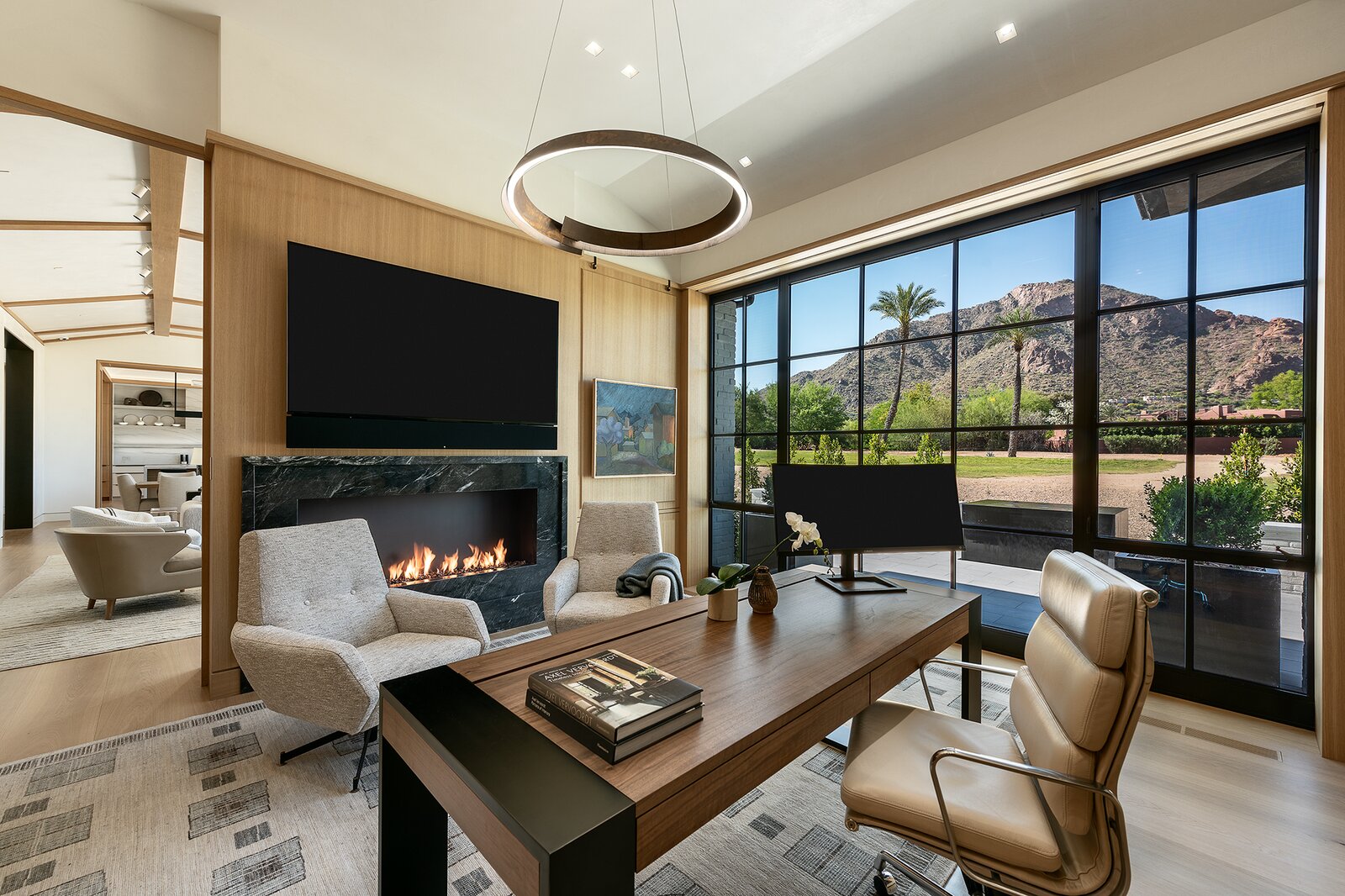 Photo 4 of 19 in Mountain Shadows by Catalano Architects - Dwell