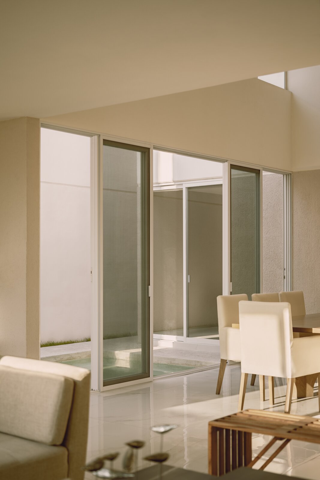 Photo 10 of 15 in Veronica House by reastudio - Dwell