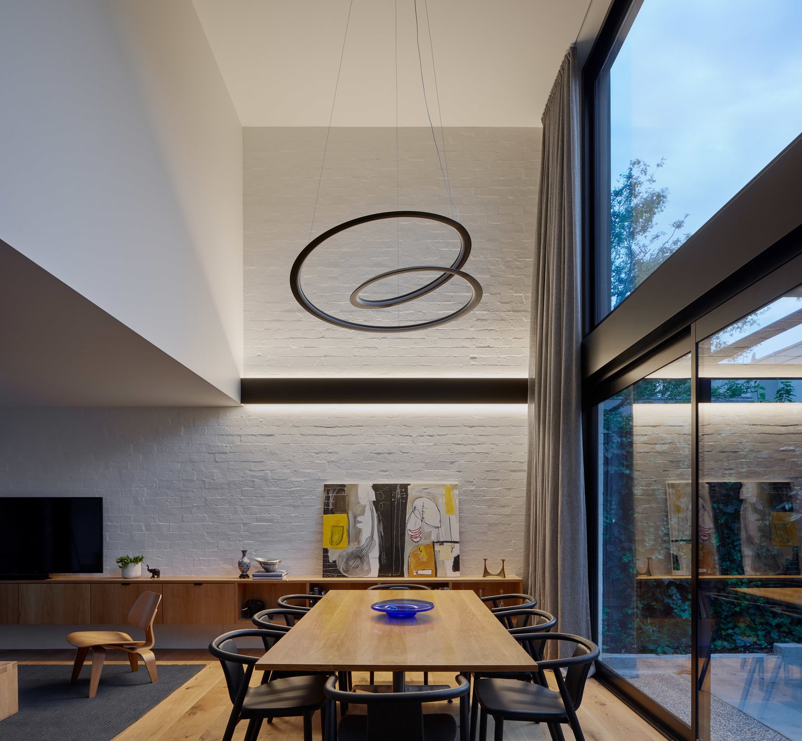 Photo 1 of 30 in South Yarra Void House by Andrew Child - Dwell