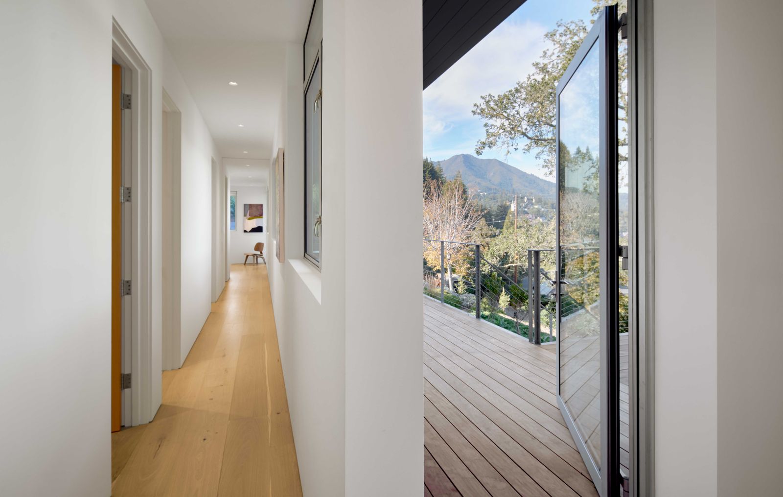 Photo 5 of 25 in ETHEL & MIRBEL RESIDENCE by richard johnson design - Dwell