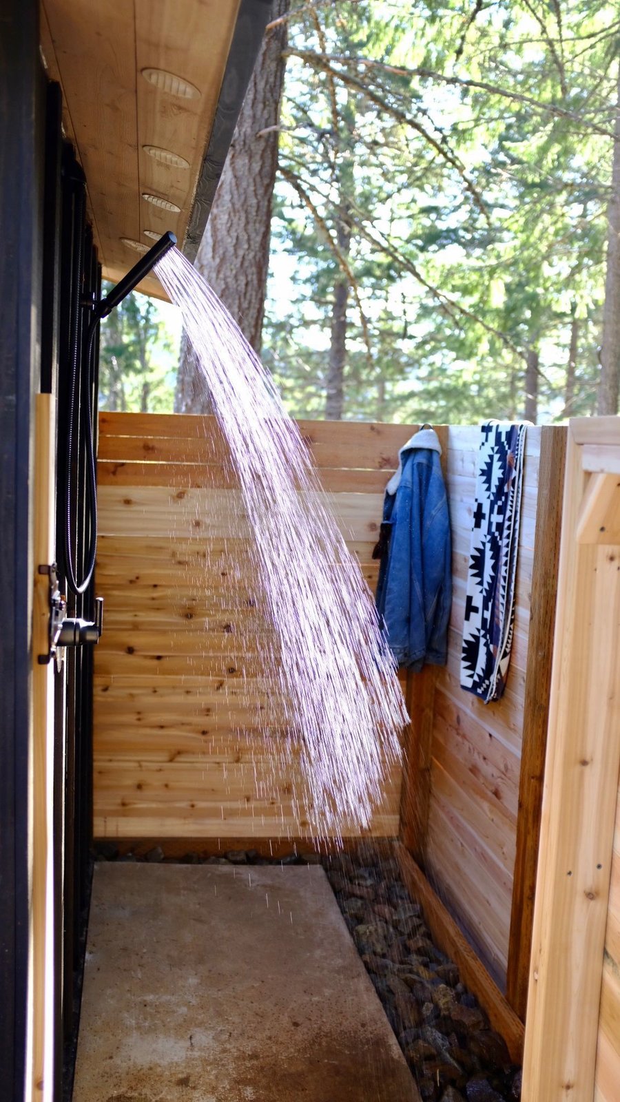 Photo 5 of 6 in The Klickitat Treehouse by Miguel DeJesus - Dwell