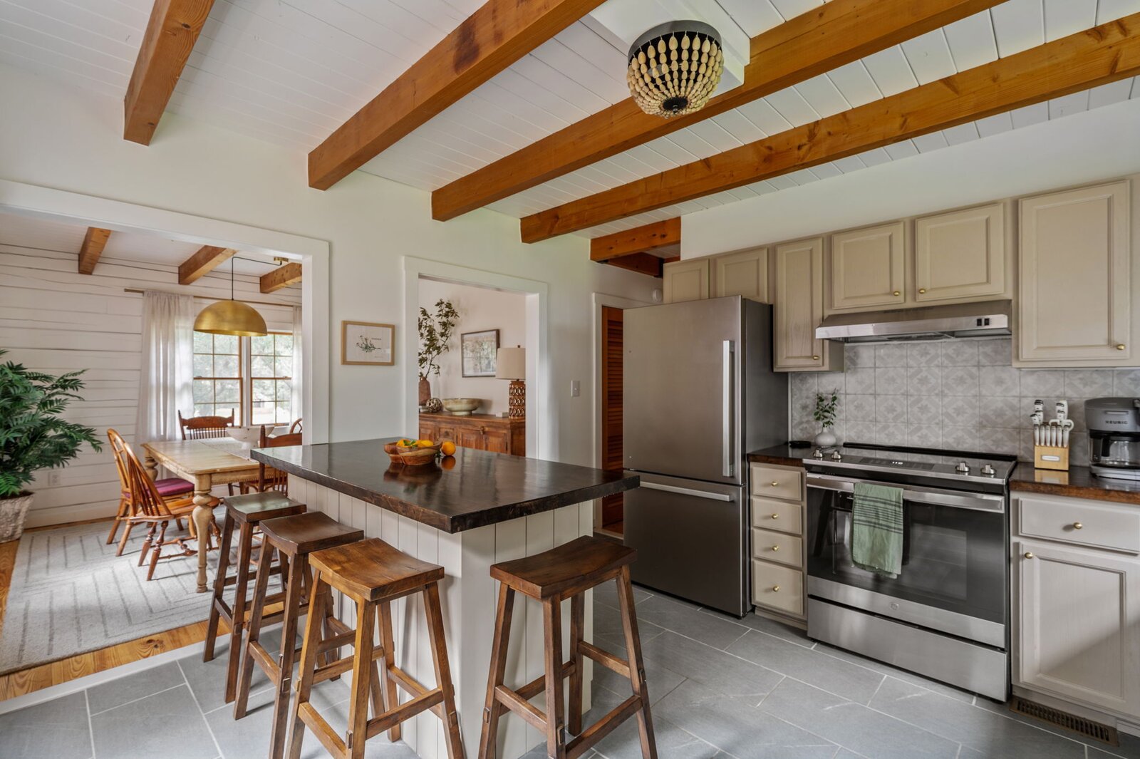 Photo 16 of 49 in The Cabin by Rachel Taylor Design Co. - Dwell