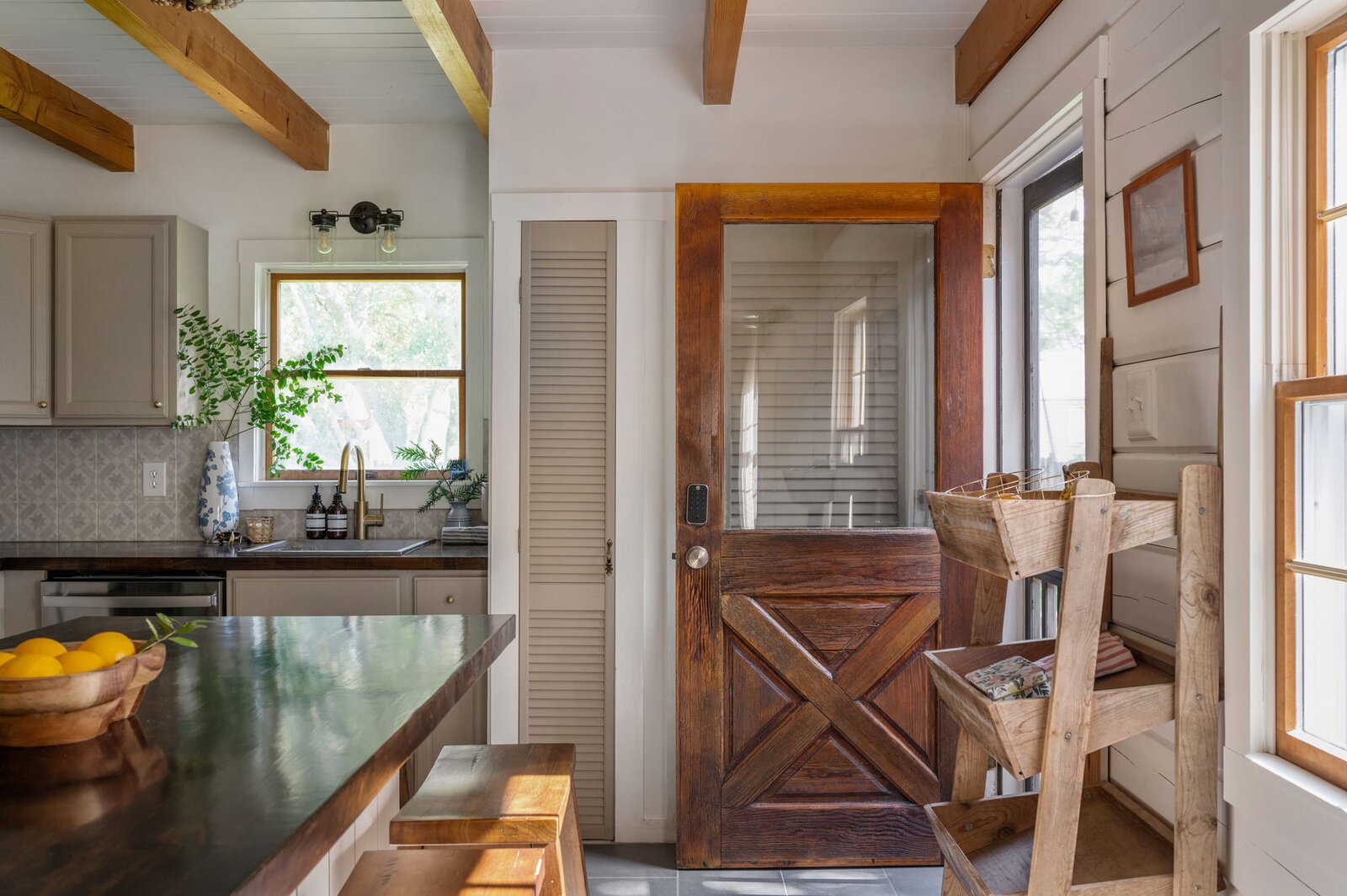 Photo 19 of 49 in The Cabin by Rachel Taylor Design Co. - Dwell