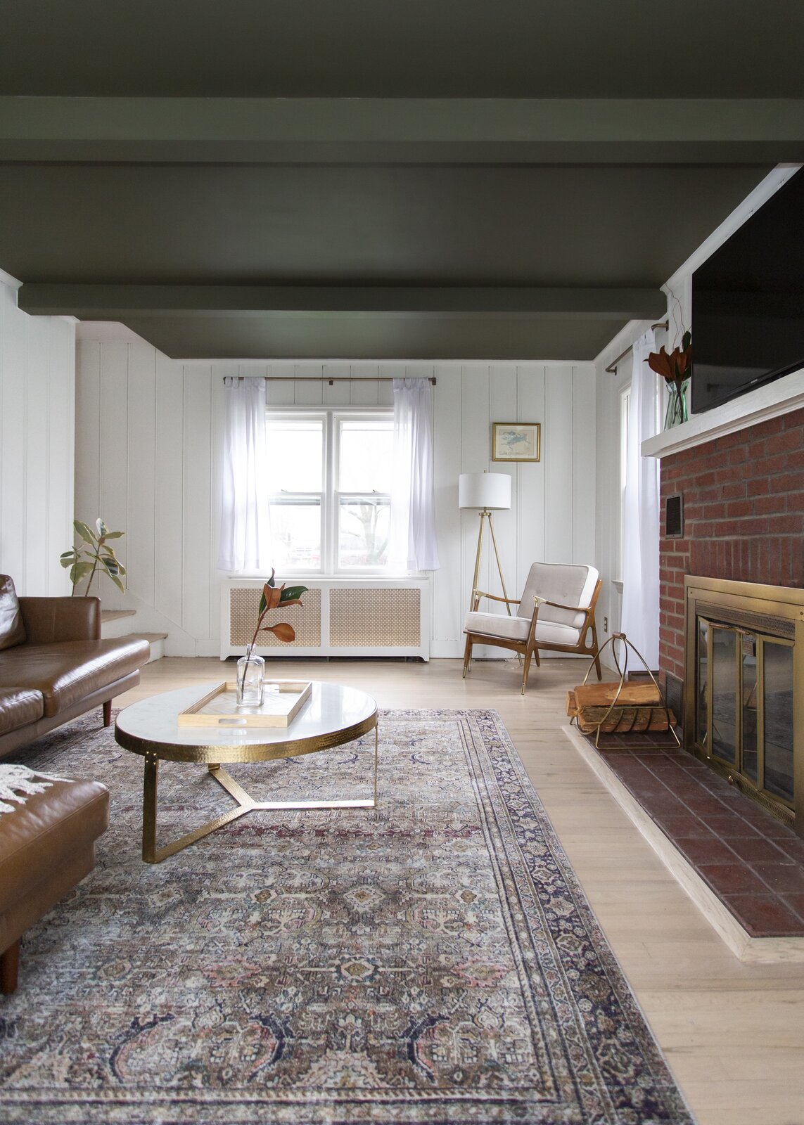 Photo 5 of 53 in The Dutch Colonial by Rachel Taylor Design Co. - Dwell