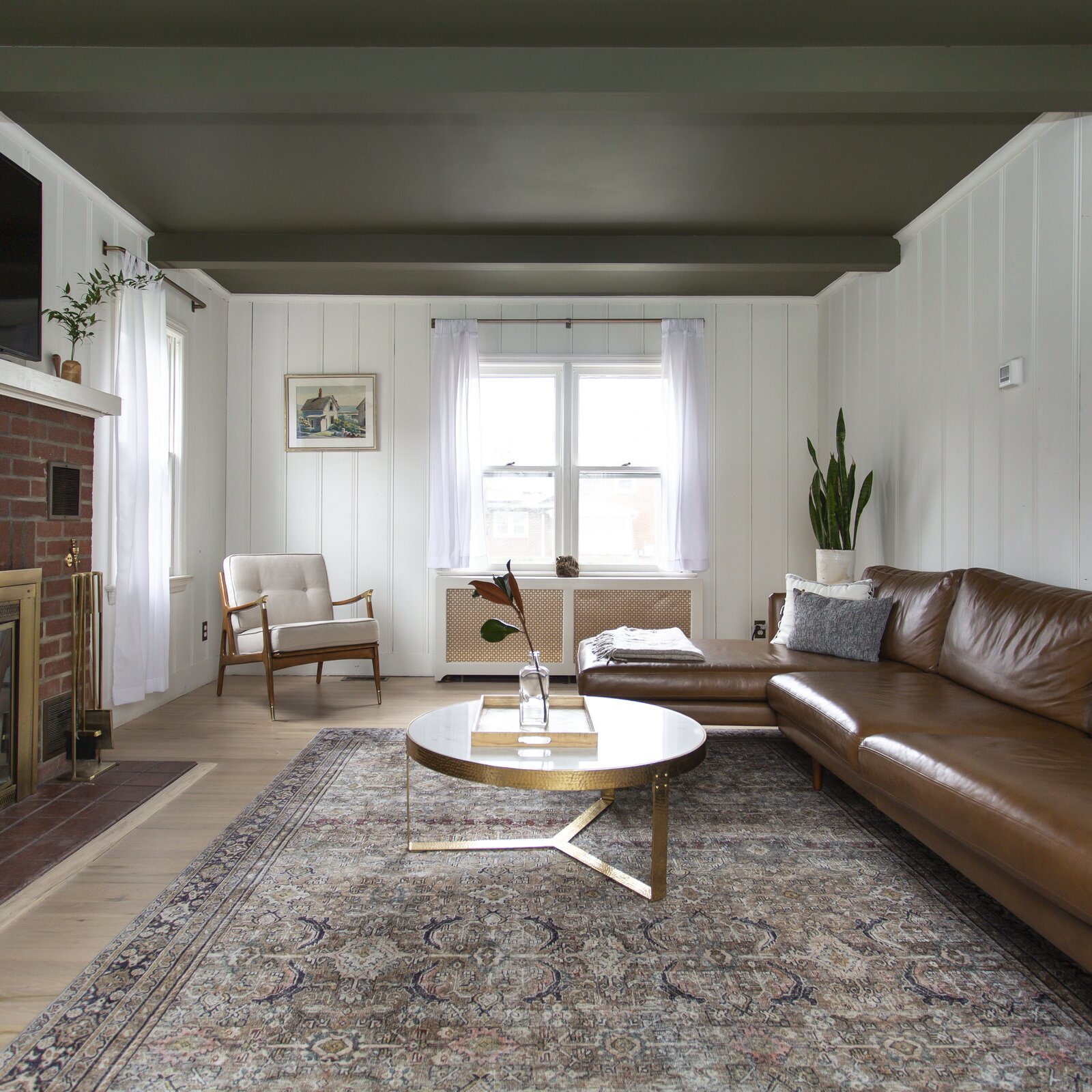 Photo 2 of 53 in The Dutch Colonial by Rachel Taylor Design Co. - Dwell