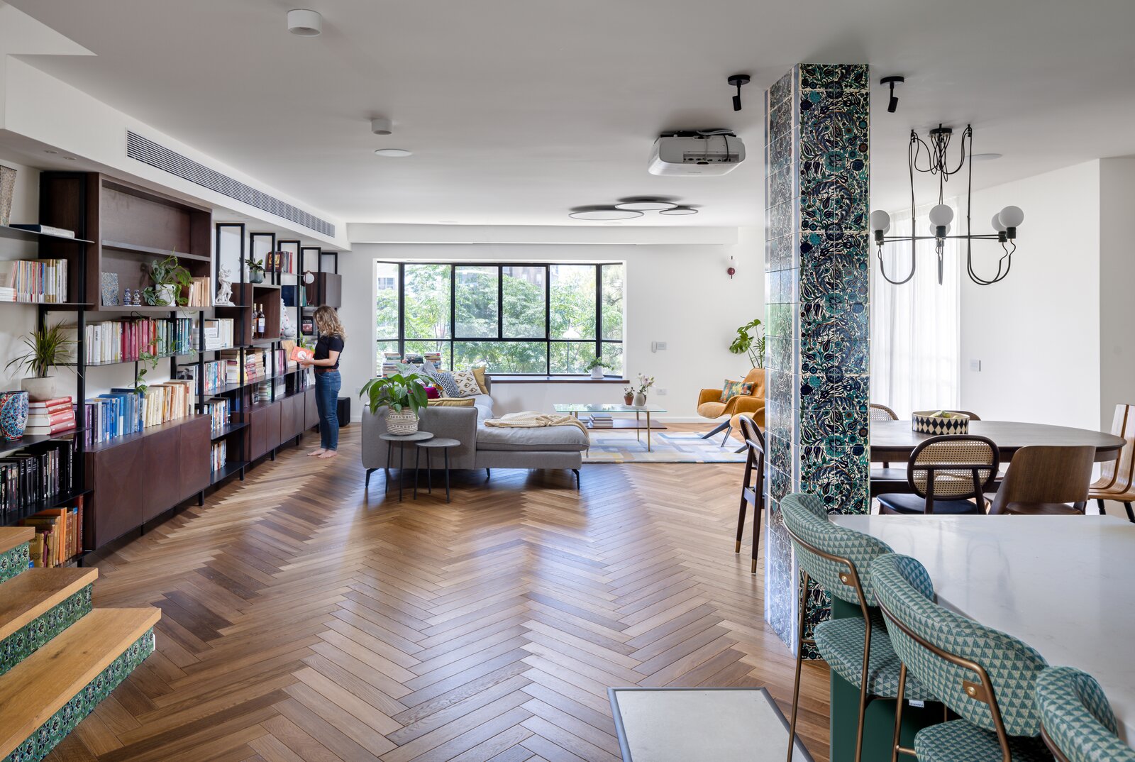 Photo 4 of 19 in INSIDE THE COLORFUL HOME OF A JERUSALEM HISTORIAN by ...