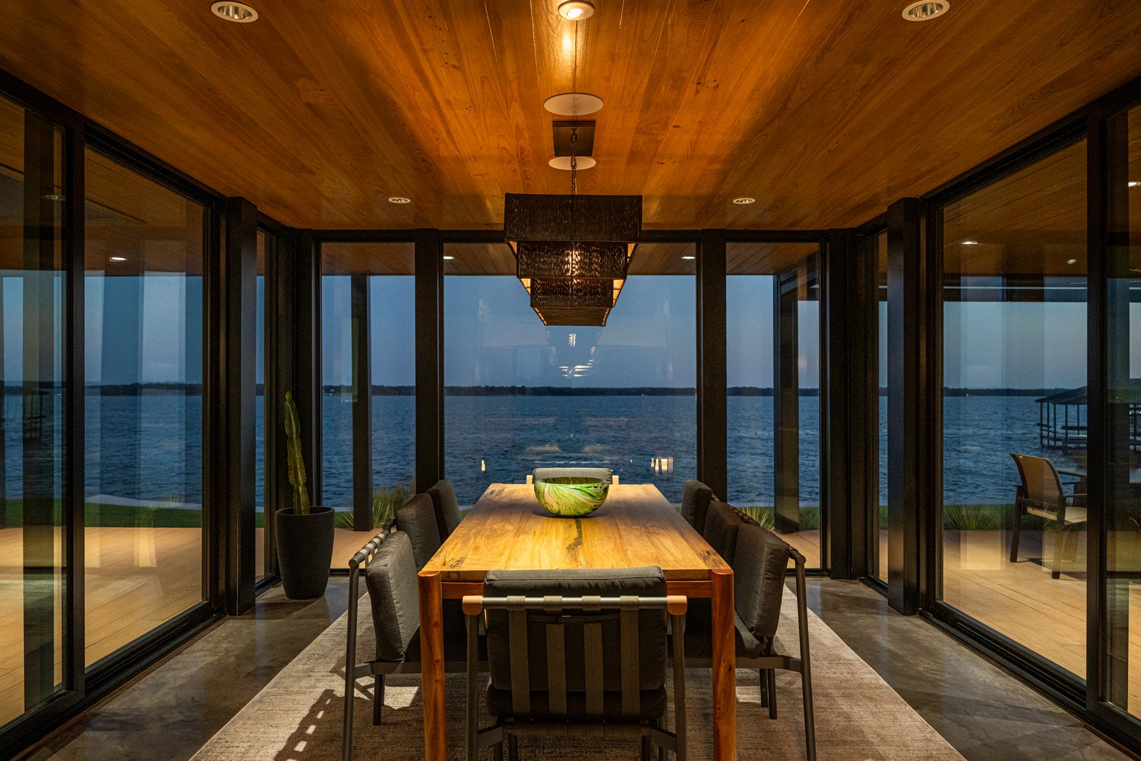Photo 18 of 18 in The Shore House by A. Michael Architecture - Dwell