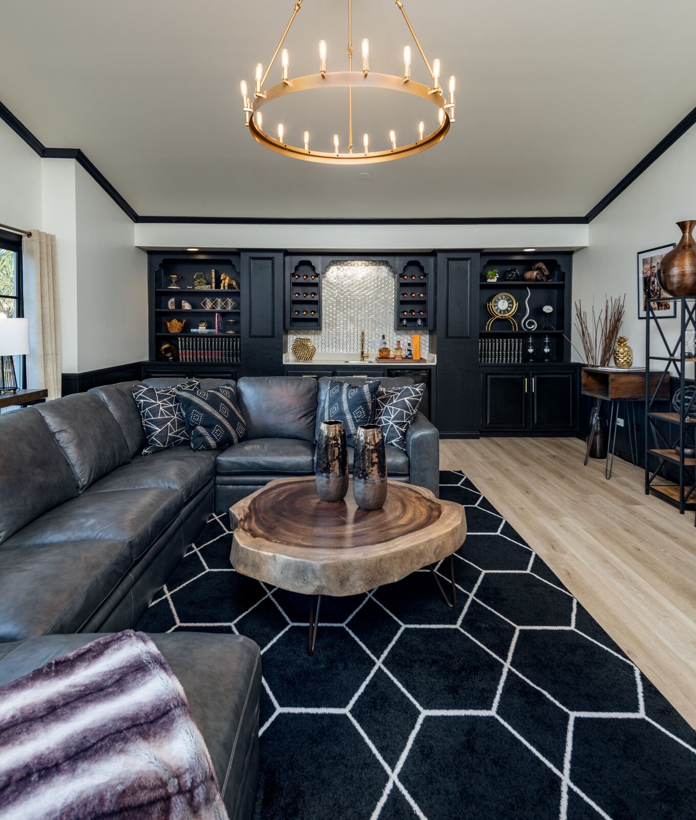 Photo 11 of 17 in Modern Farmhouse by Graig Cady Design - Dwell