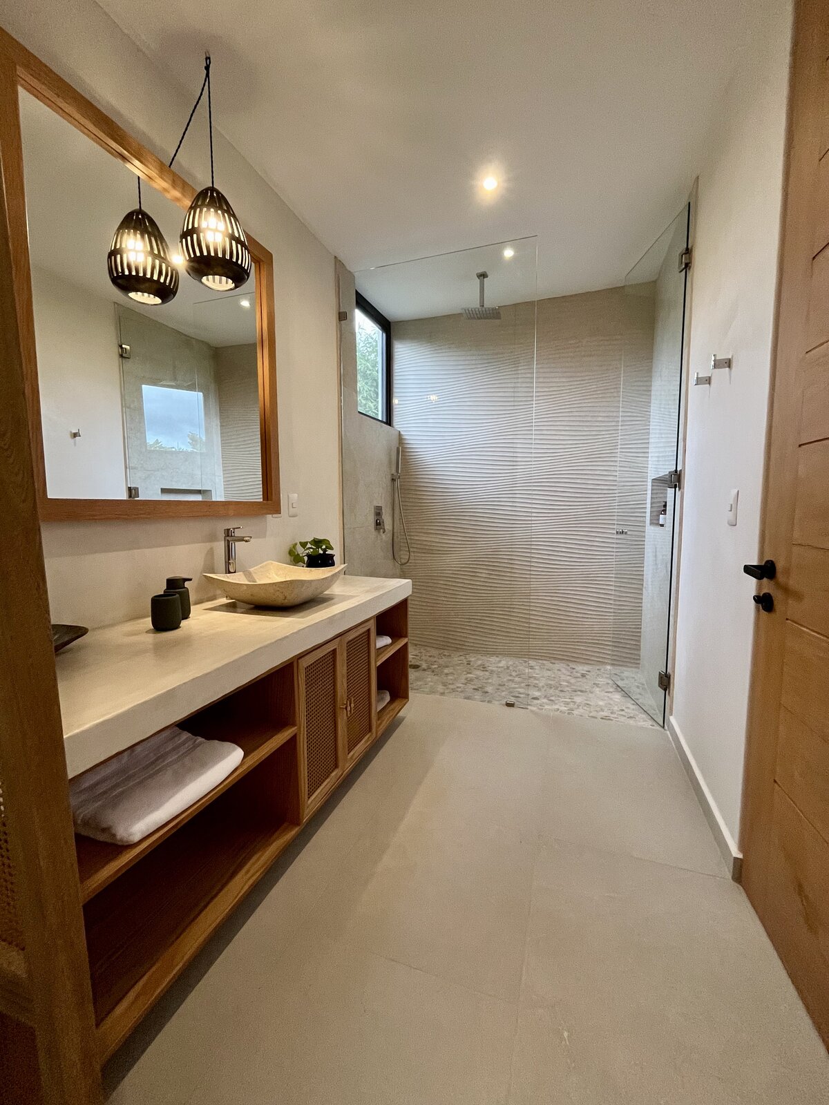 Photo 4 of 15 in Modern Tulum meets traditional Mexico by Johker design ...