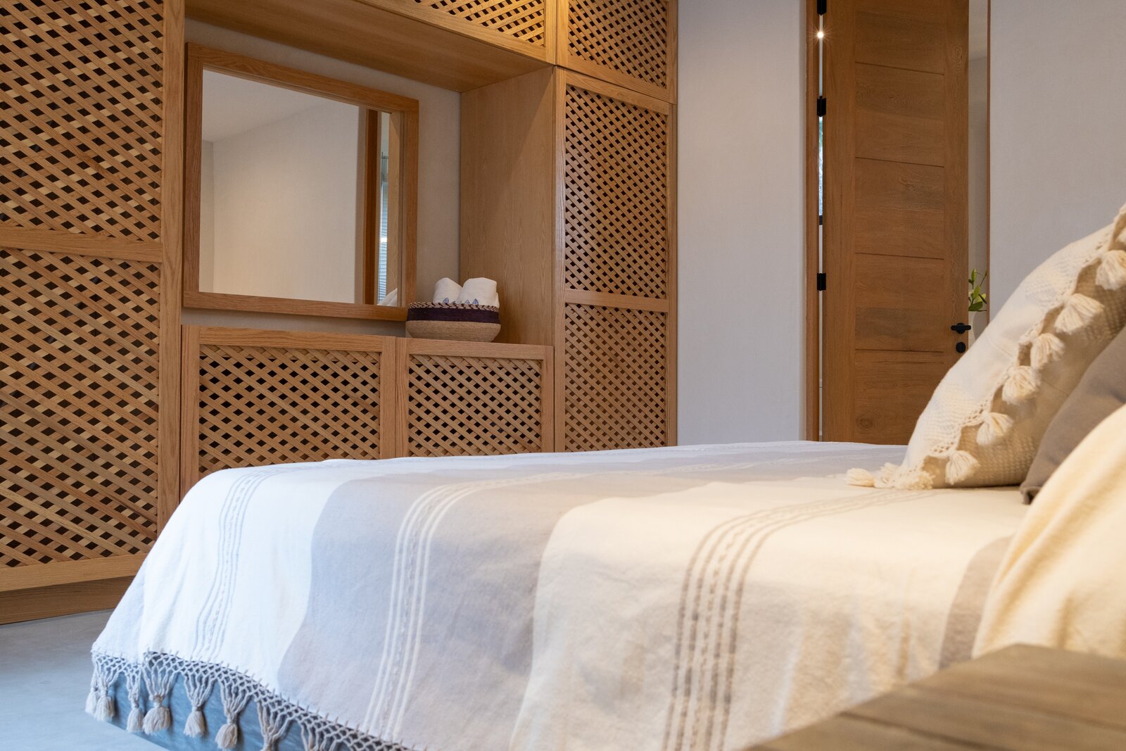 Photo 9 of 15 in Modern Tulum meets traditional Mexico by Johker design ...