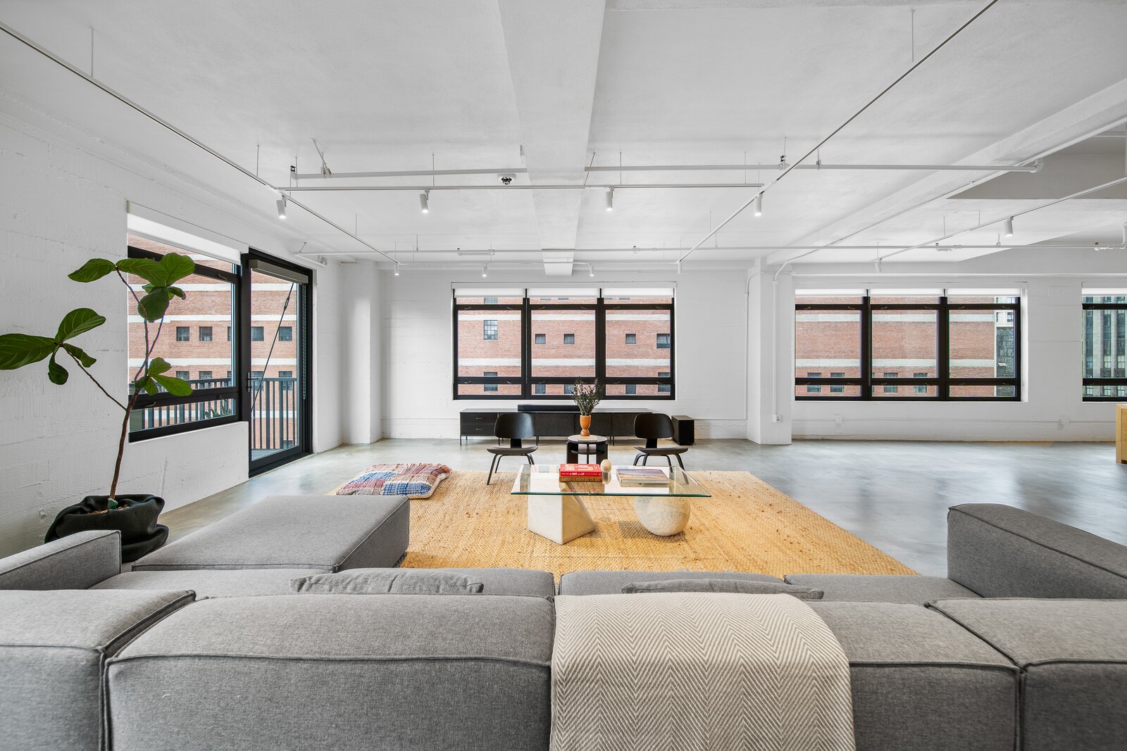 Photo 1 of 12 in Stunning Minimalist Luxury Loft in the iconic Eastern ...