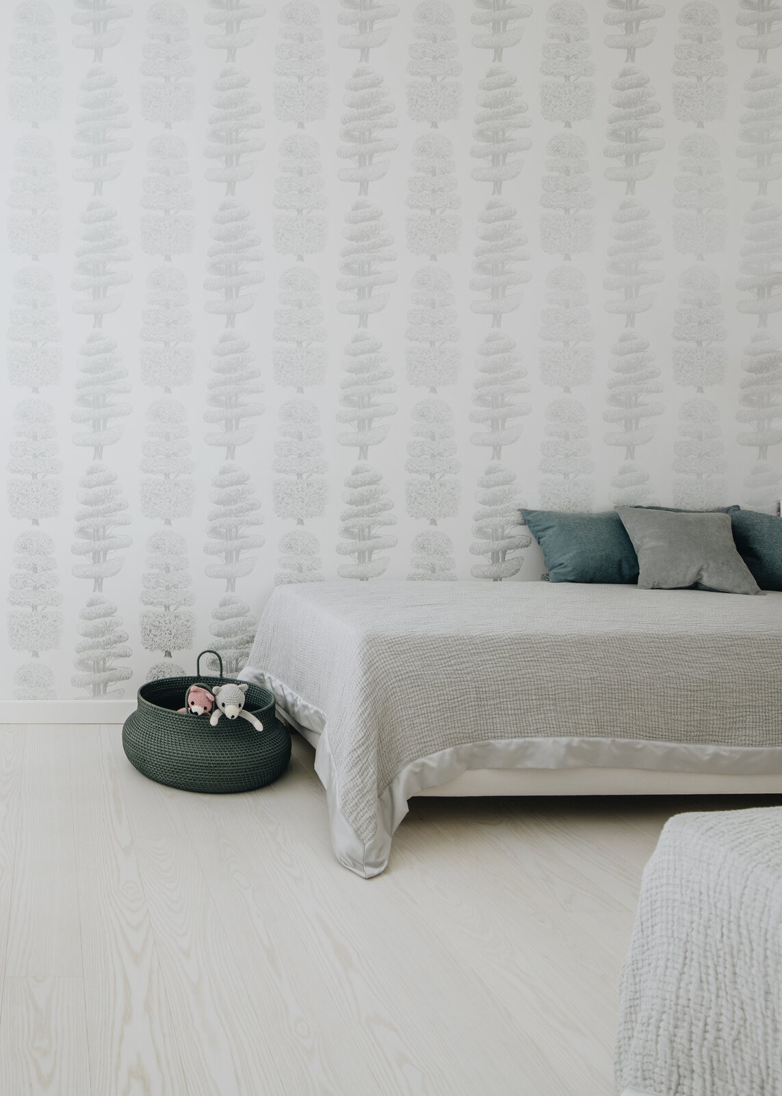 Photo 15 of 27 in Timeless Appeal of Monochromatic Design by Aet Piel ...