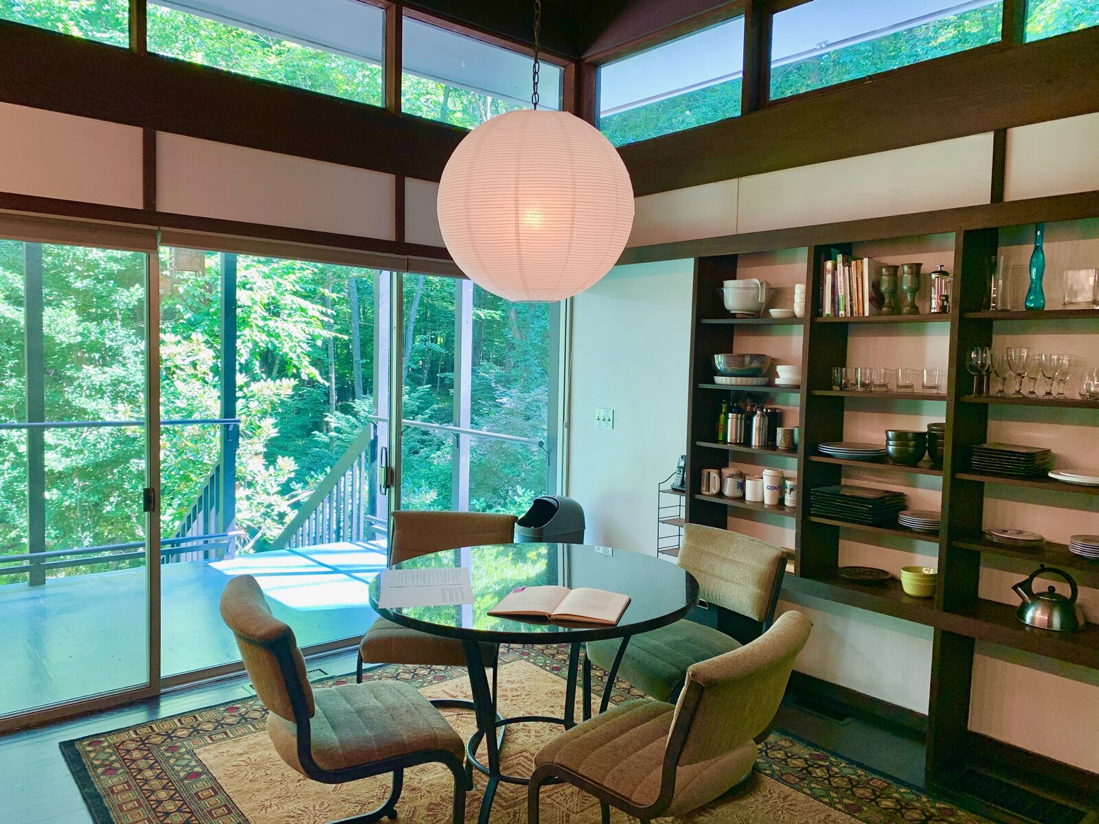 Photo 16 of 36 in Mid Century Modern Shogun House in the Connecticut ...