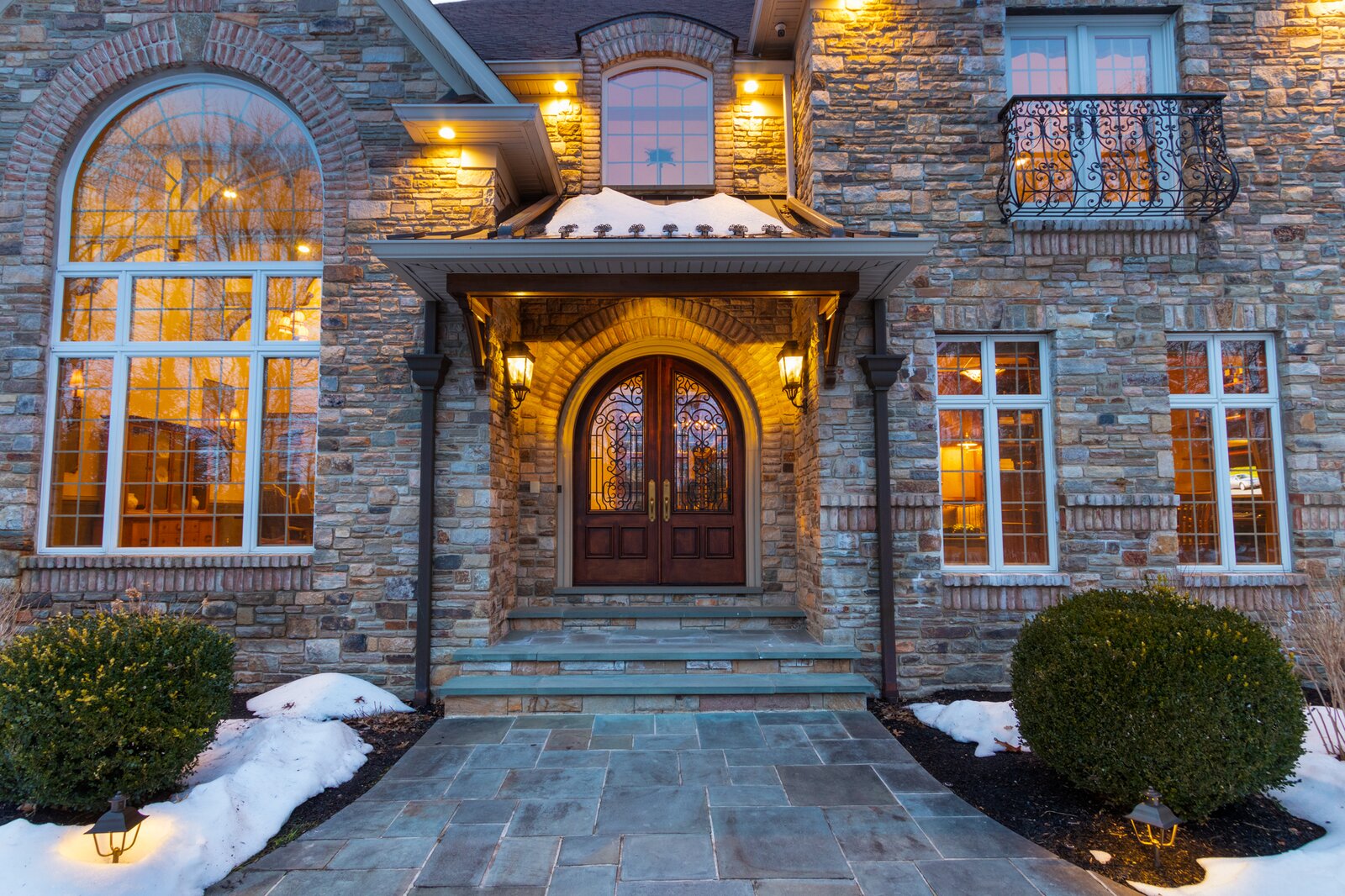 Photo 3 of 15 in Custom Stone Manor by Thato Dadson - Dwell