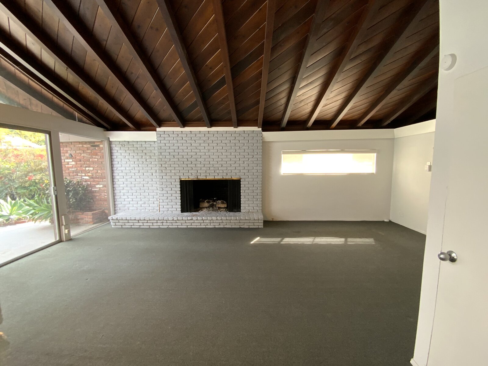 Photo 2 of 29 in Villa Talofa by Colby Brown - Dwell