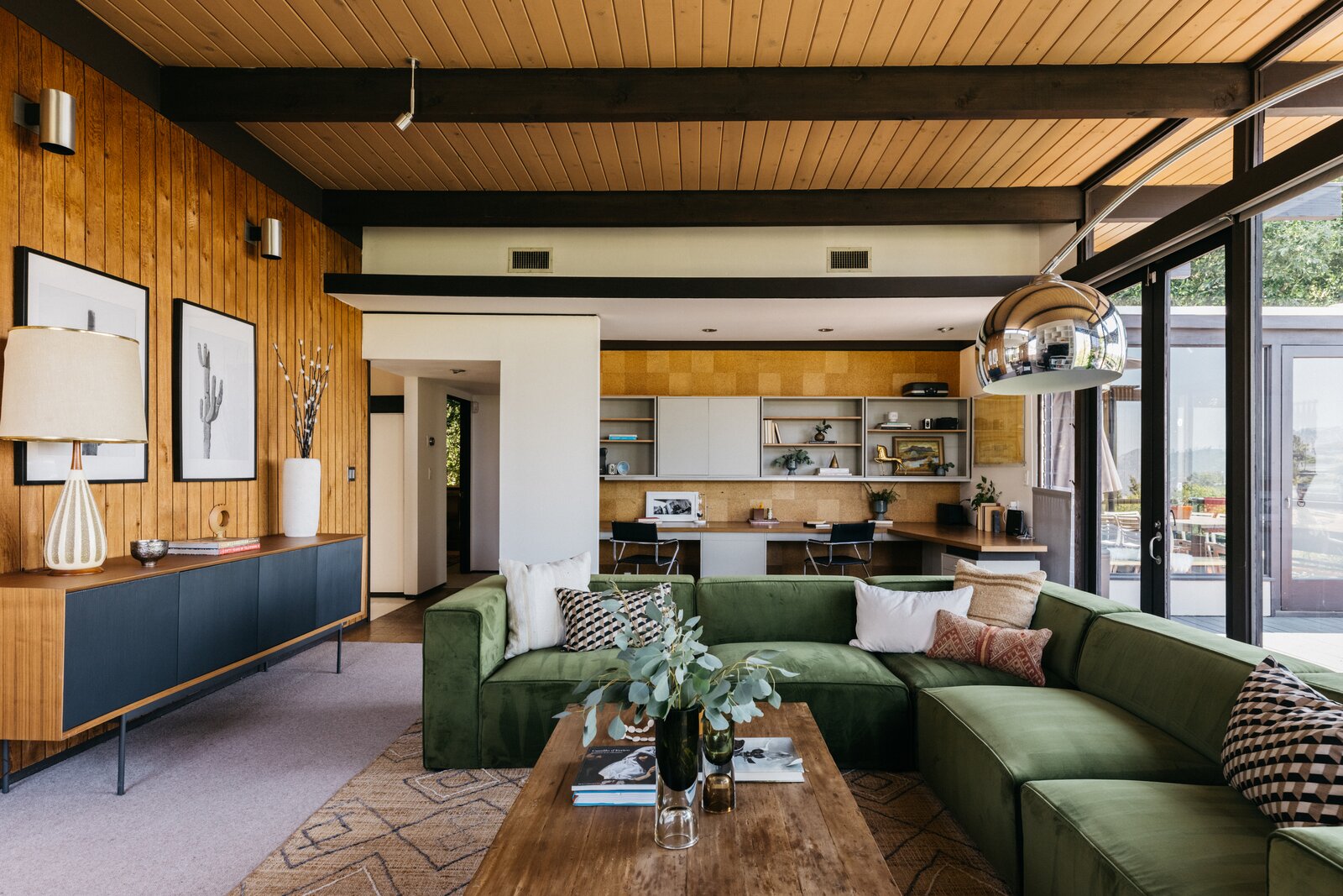 Photo 4 of 15 in An Architect’s Midcentury Home With Beaming Interiors ...