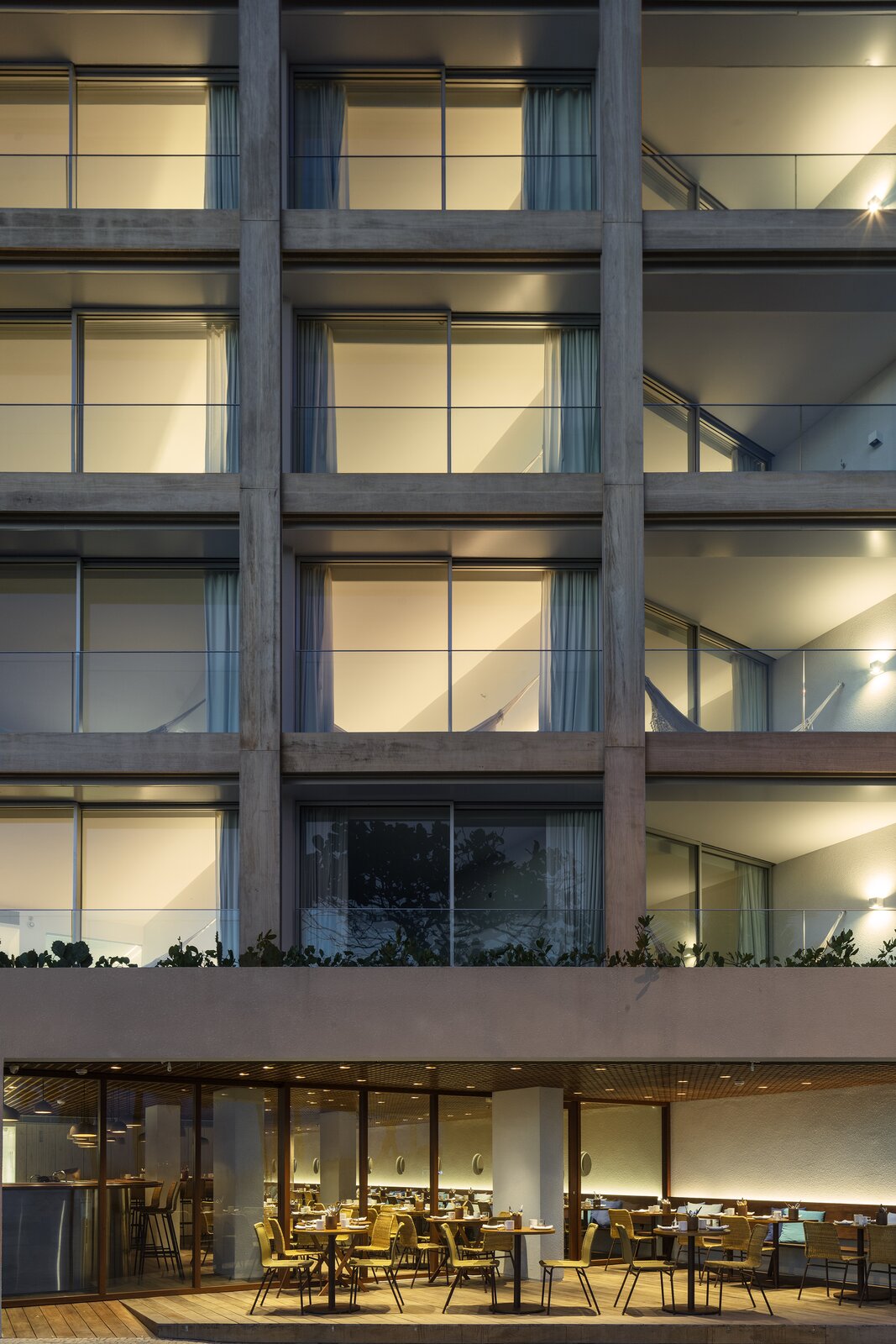 Photo 15 of 16 in Arpoador Hotel by Bernardes Arquitetura - Dwell