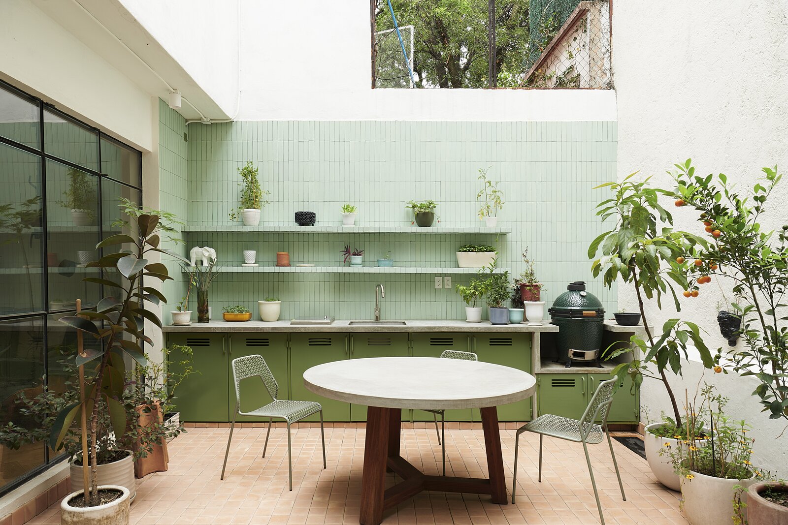 Photo 6 of 7 in Drawers, Shelves, Closets, and Cubbies Pack in the ...