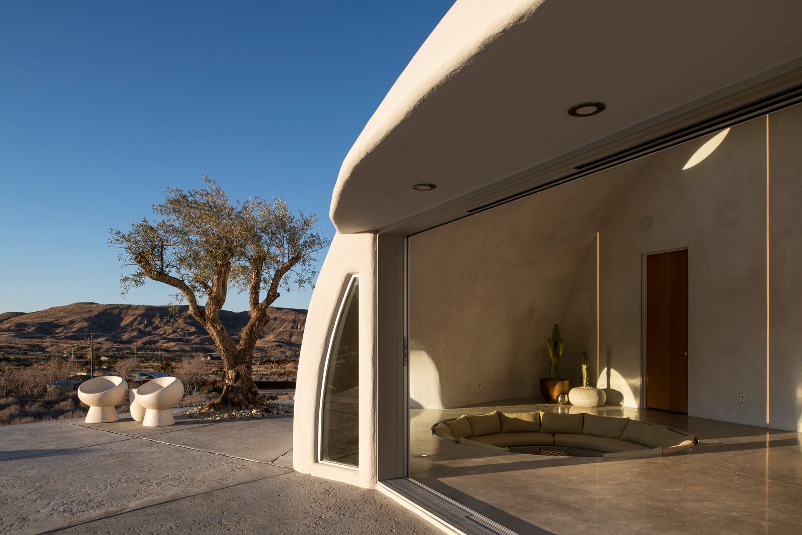 Photo 4 of 13 in Construction Diary: She Envisioned a Dome Home—Then ...