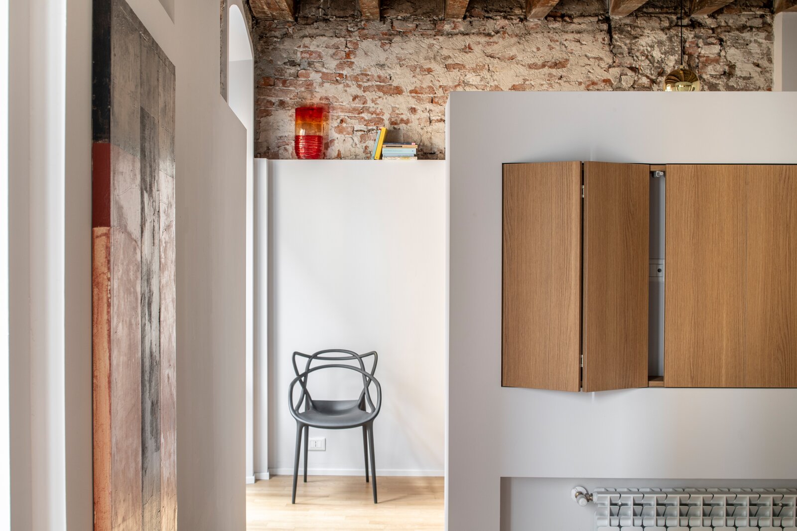 Photo 13 of 30 in Piano Nobile Loft & Round Wall Studio by Ale Preda ...