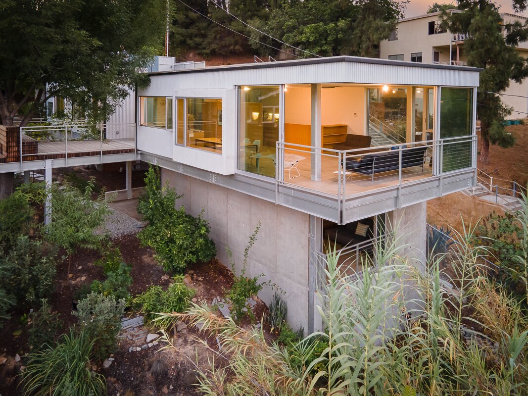 The Lee Residence Designed by leeMundwiler Architects Offers Lease for ...
