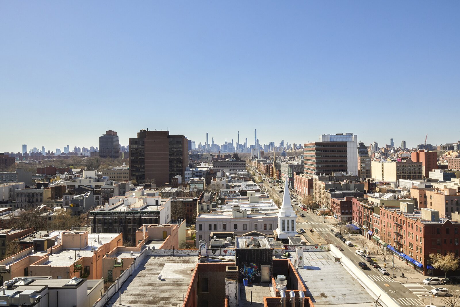 Photo 7 of 16 in Harlem Light-Filled Duplex Penthouse by Elizabeth ...