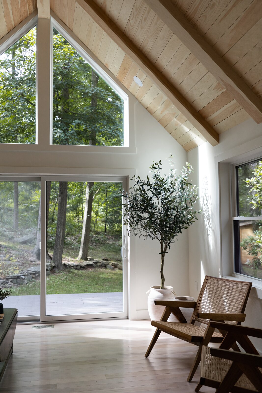 Photo 2 of 16 in Lakeview A-frame by Peishan Stinnett - Dwell