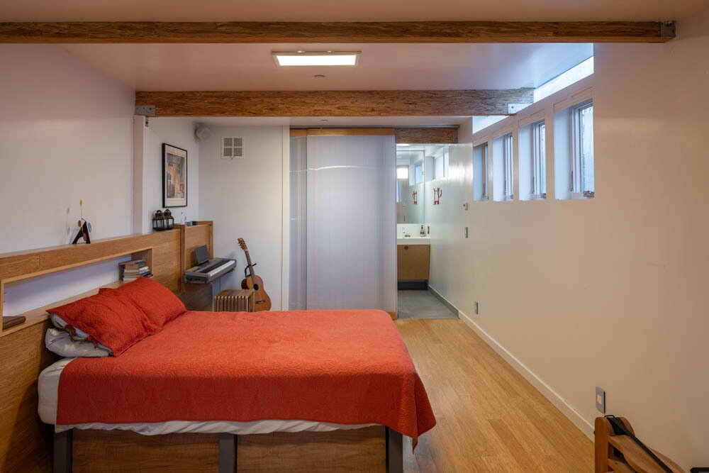 Photo 4 of 13 in Sausalito Modern Update by Ken Shallcross - Dwell