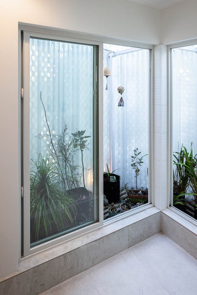 Photo 6 of 13 in Sausalito Modern Update by Ken Shallcross - Dwell