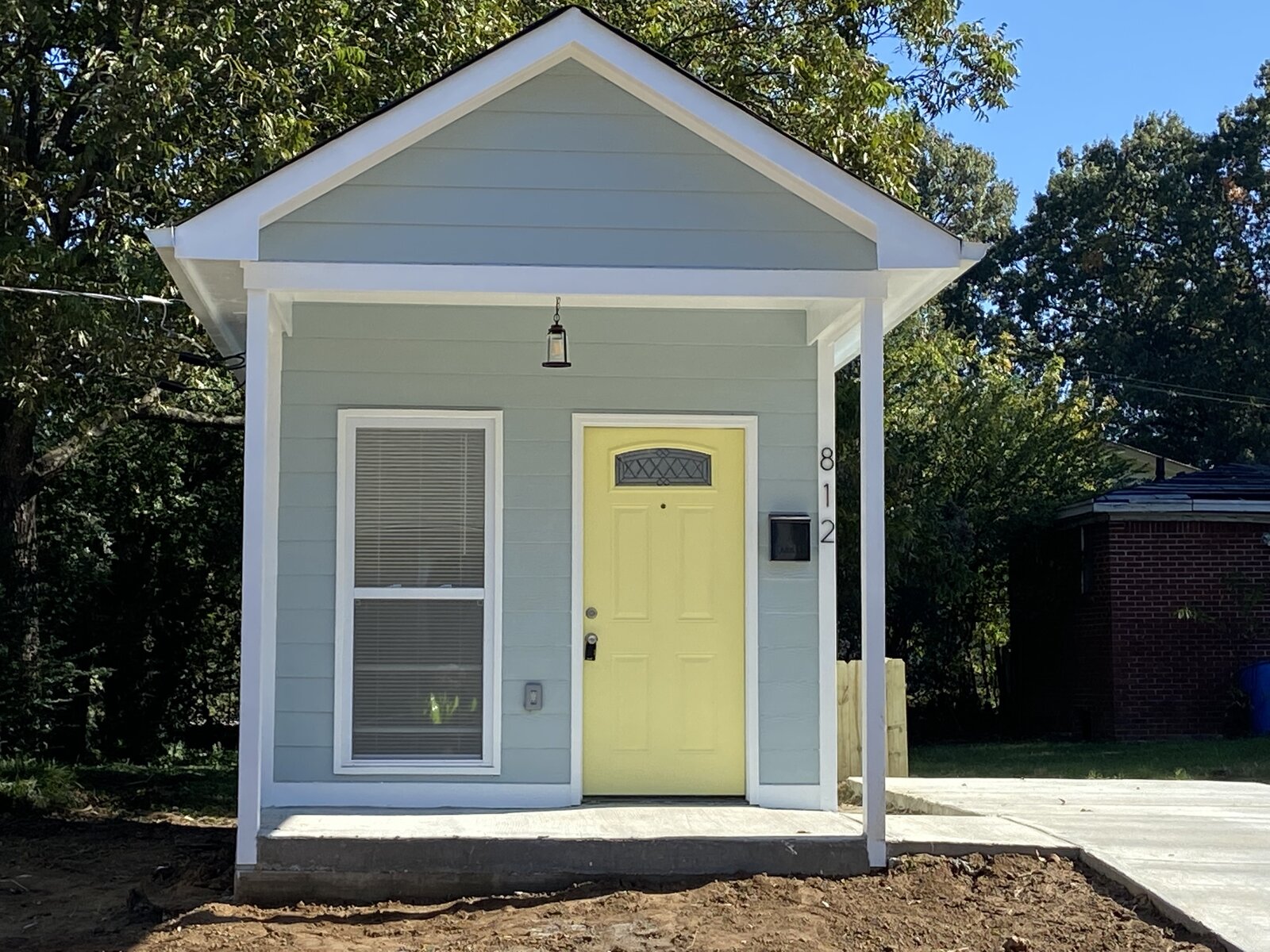 Photo 2 of 10 in Affordable Cuteness! Tiny house in Memphis, Tennessee ...